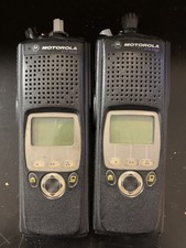 Motorola APX 900 Model 2 700/800 MHz Single-Band P25 Portable Two-Way ...