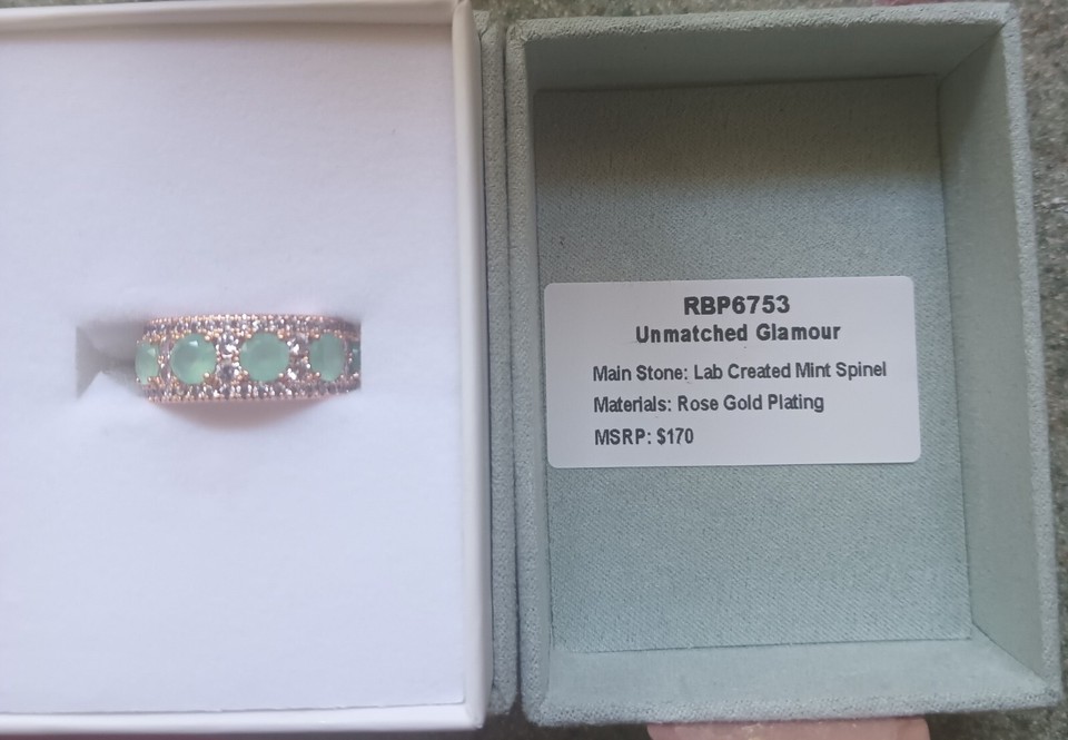 Bomb Party Luxe Band Unmatched Glamour Size 8 | eBay