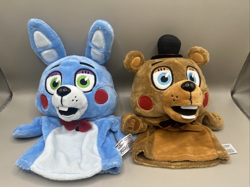 Funko Five Nights At Freddy's Hand Puppets Bonnie Freddy Fazbear Plush ...