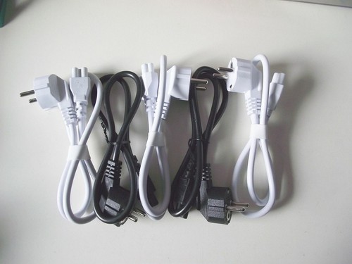 5 x EU Laptop Power Lead / Cable, 2-pin Shuko plug to C5 Clover-leaf ...