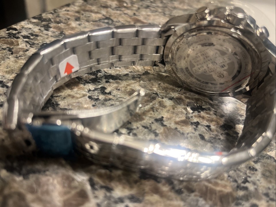 Invicta Calibre 9238 Men’s Wristwatch- Will Need New Battery | eBay