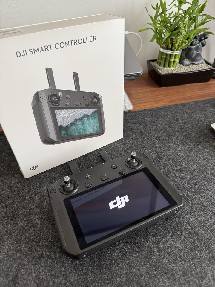 DJI RM500 Smart Drone Controller 5.5-inch Full HD Display, Black | eBay UK
