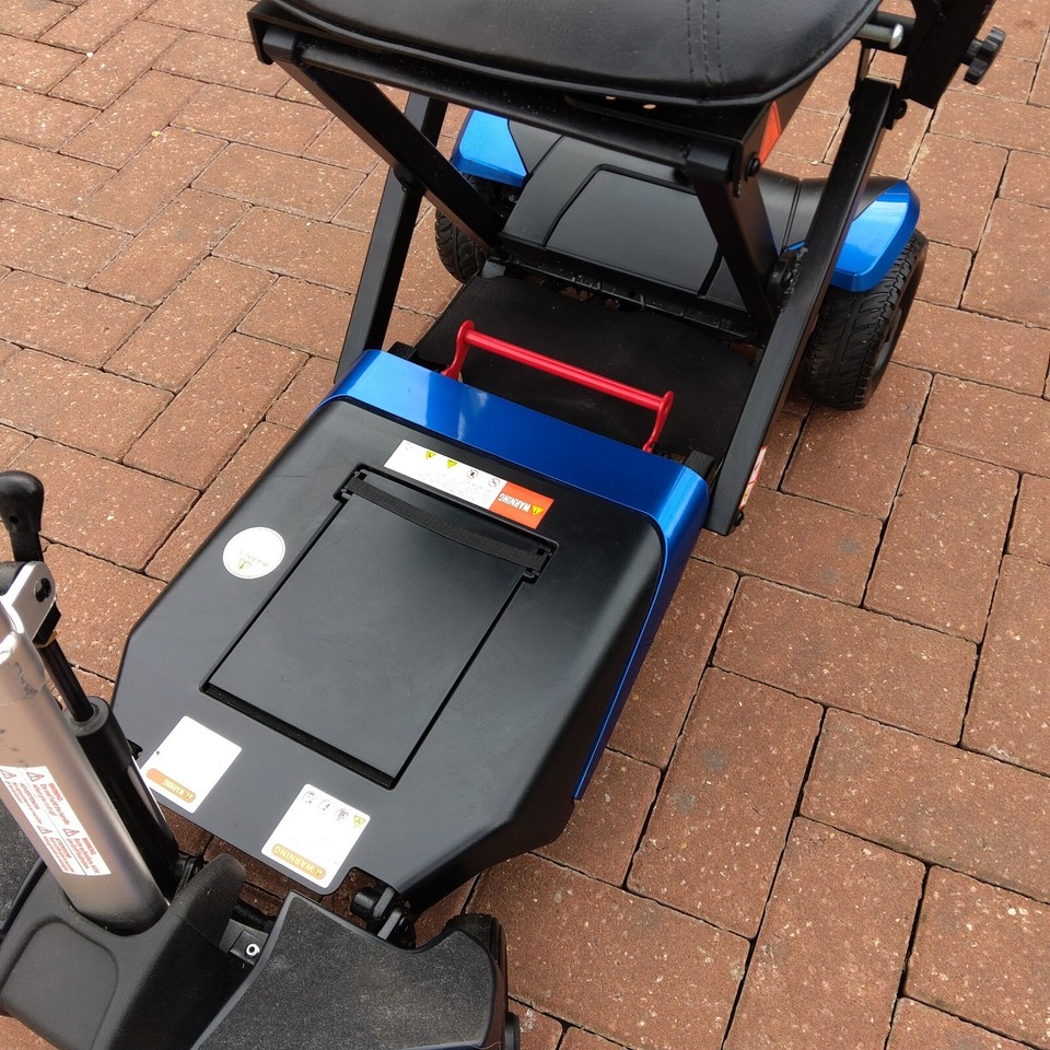 Monarch SOLAX Autofold Blue BRILLIANT condition serviced with off board ...