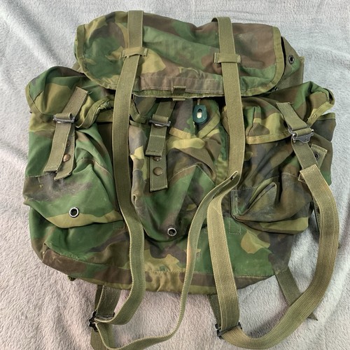 U.S. Army Military Combat Field Pack Woodland Camouflage Nylon LC1 ...