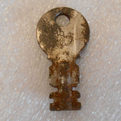 Vintage Old Antique Cheney England Hollow Key #4 No.4 # 4 no4 481800 | eBay