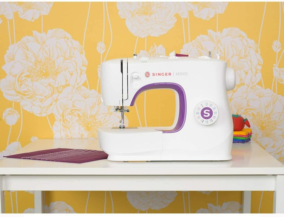 SINGER M3500 Lightweight & Portable Sewing Machine with 110 Stitch ...