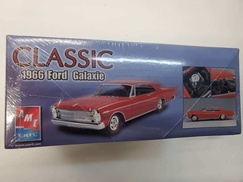 2002 AMT ERTL 1966 Ford Galaxie 500 classics model car kit #31546 1:25 ...