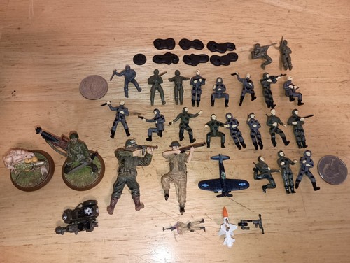 LOT OF Vintage Painted Small Army Men Figures LOT 26-Army Men and ...