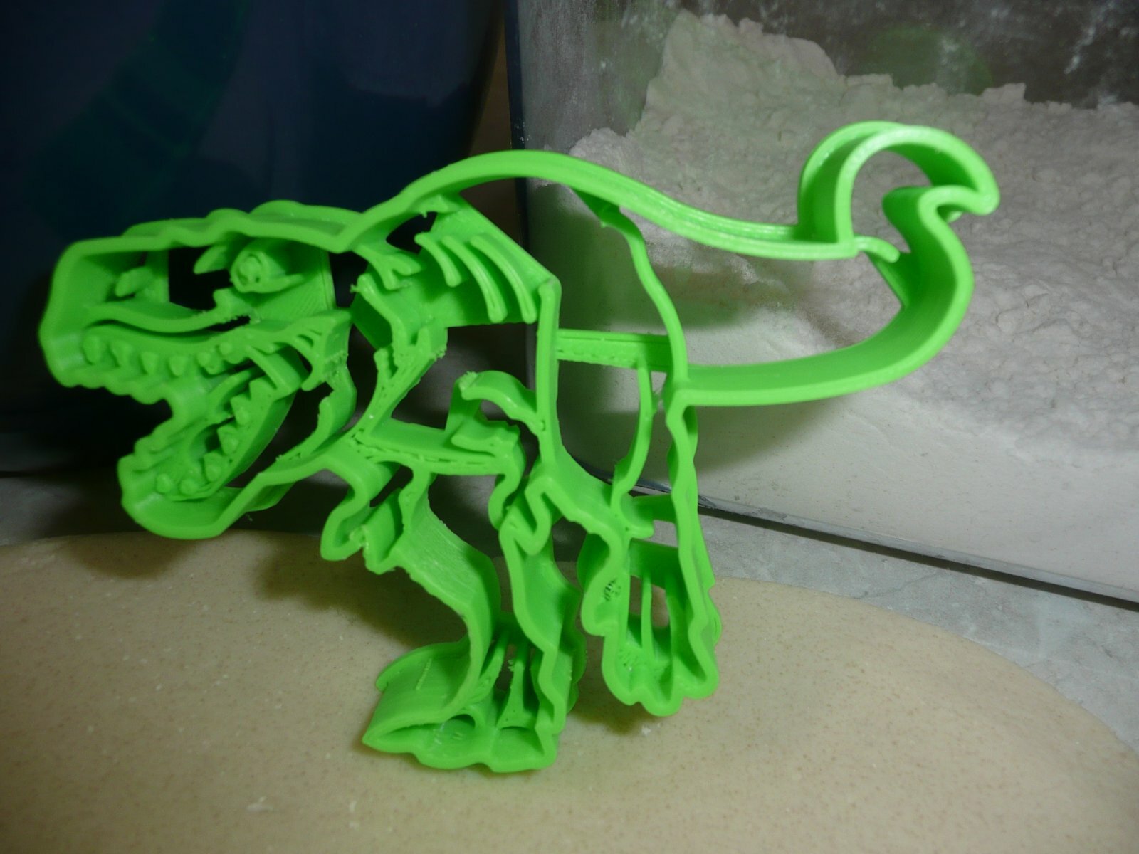 T REX TYRANNOSAURUS DINOSAUR T-REX DINO KING JURASSIC COOKIE CUTTER USA ...