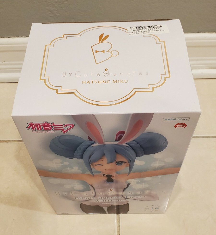 New Hatsune Miku Vocaloid BiCute Bunnies Bunny Suit Figure White Ver ...
