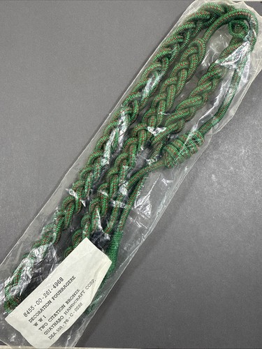 U.S. MARINE CORPS USMC FRENCH FOURRAGERE: GREEN AND RED WITH BLACK TIP ...