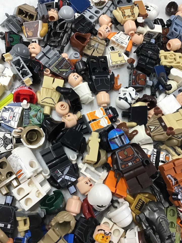 LEGO HUGE NEARLY 2 POUND LOT OF STAR WARS MINIFIGURES & BODY PARTS BULK ...