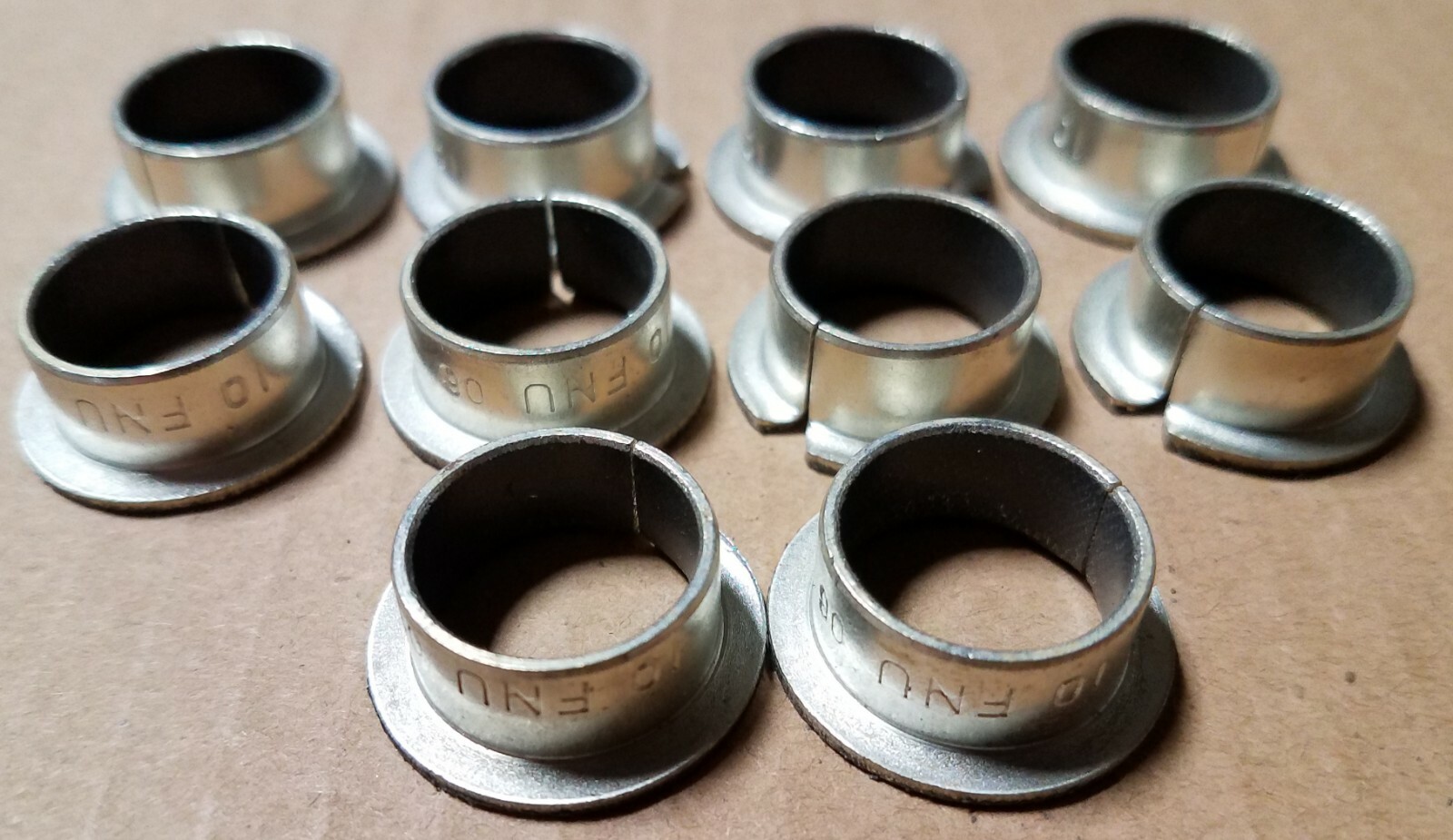 SPLIT FLANGE BUSHING 10FNU06 5/8" ID X .72" OD X 3/8" LONG / LOTS OF 10 ...
