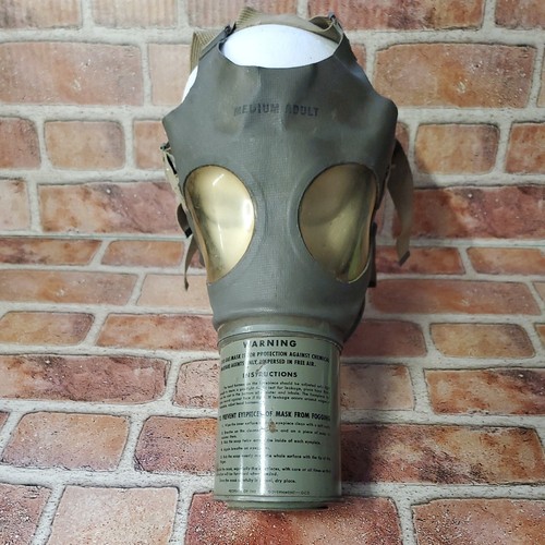 Vintage US Military Medium Adult Noncombatant Gas Mask MIA2-1-1 | eBay