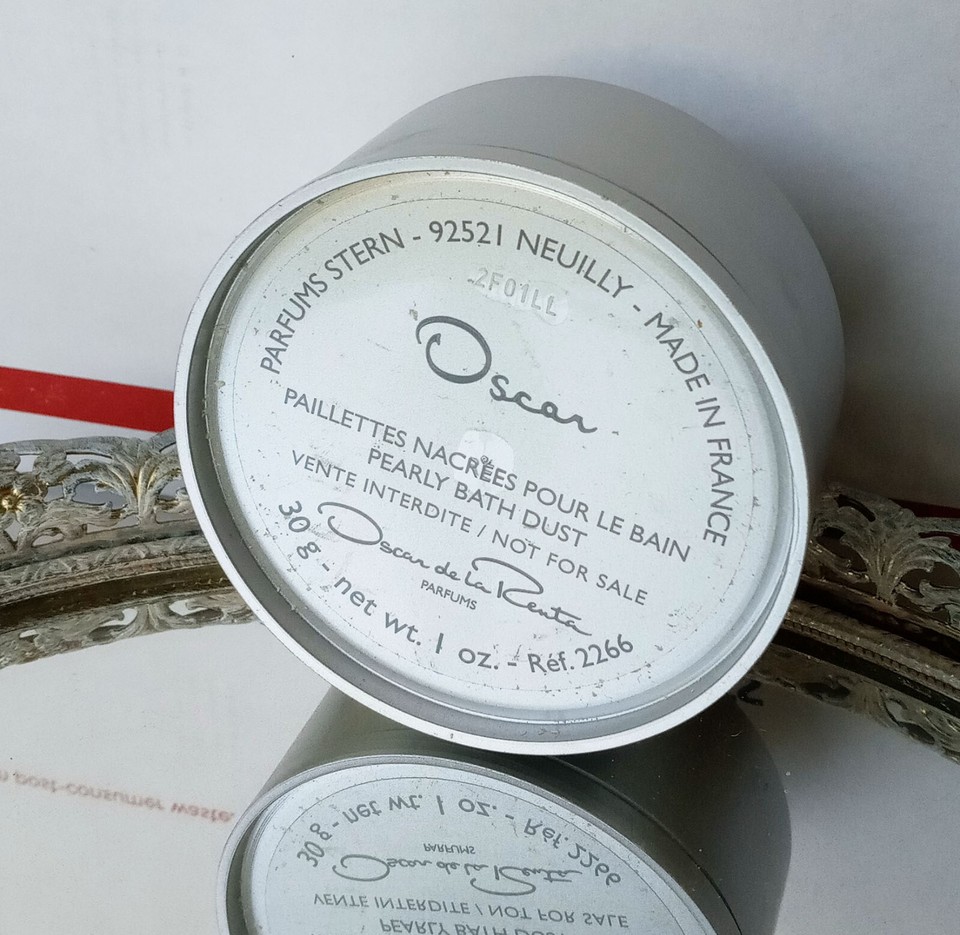 Oscar de la Renta OSCAR PEARLY BATH DUST 30g/1 oz. NEW UNUSED Read | eBay