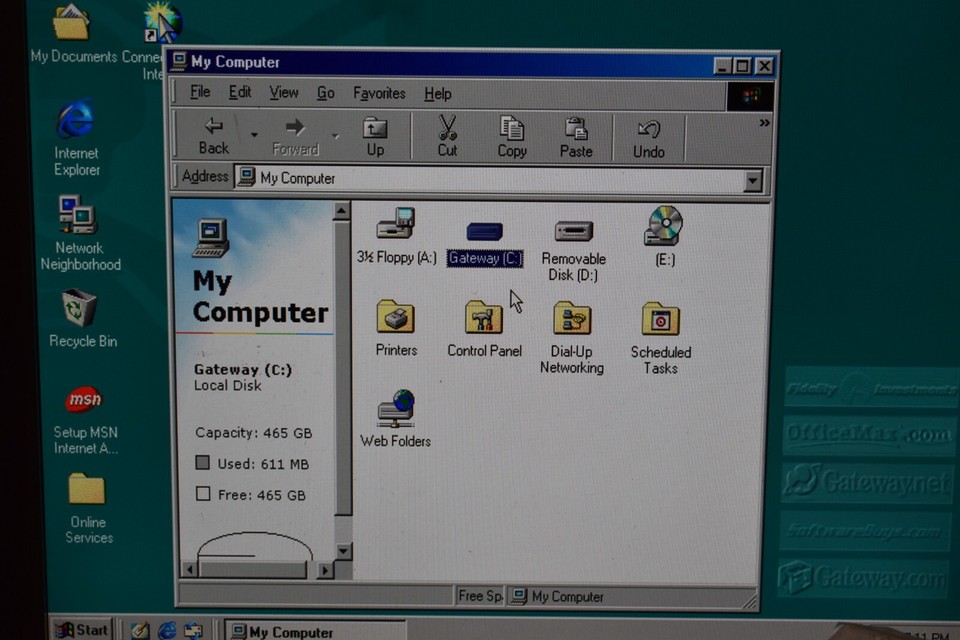 Gateway E-4200 Vintage Retro Gaming PC Windows 98 SE Intel Pentium III ...