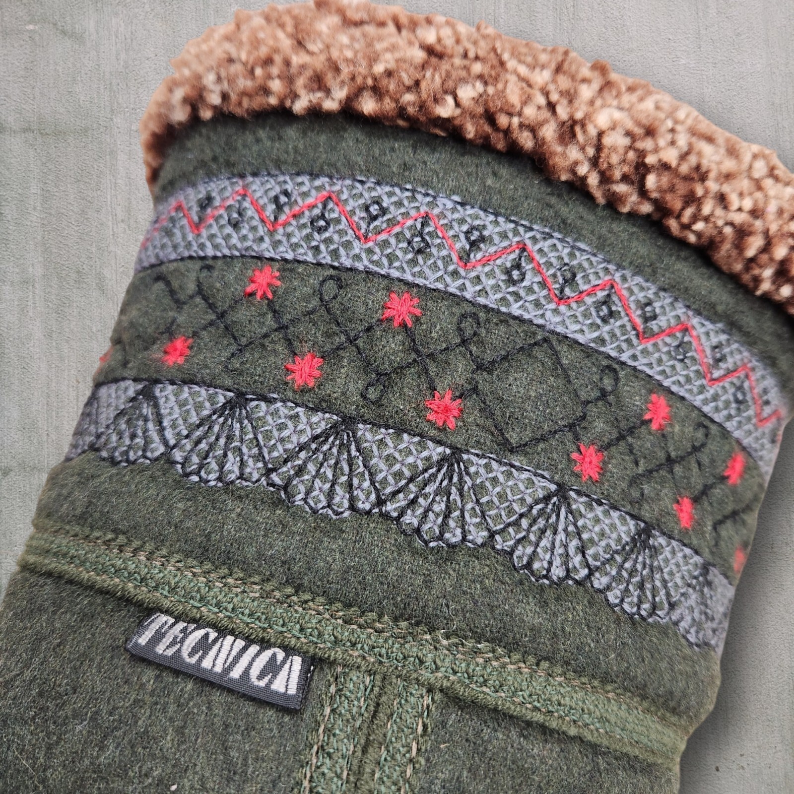 Tecnica Wool & Goat Fur Sherpa Lined Winter Ski Boots… - Gem