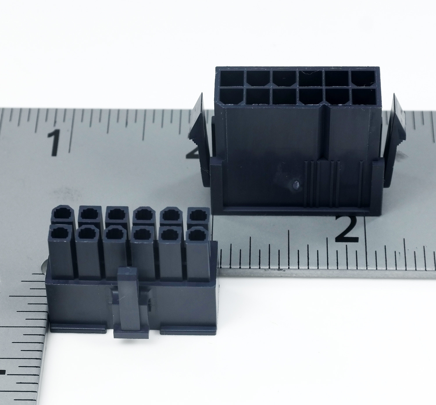 Molex 12-Pin Black Connector Pitch 4.20mm, w/18-24 AWG Pin Mini-Fit Jr ...