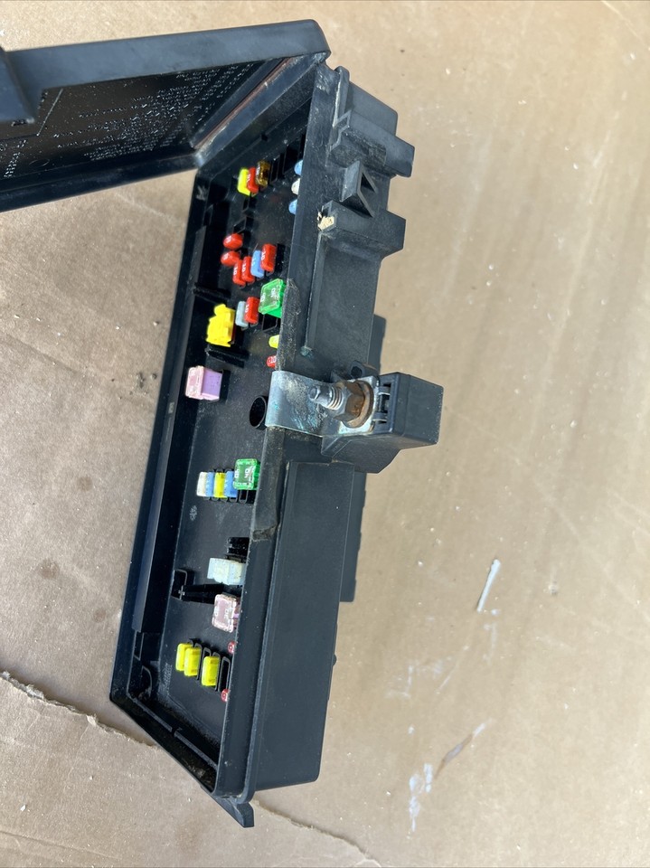2007 Dodge Ram Fuze Box | eBay