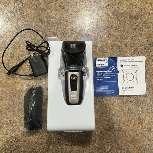 Philips Norelco Series 3000 Wet & Dry Razor W/Charger S3210 TESTED | eBay