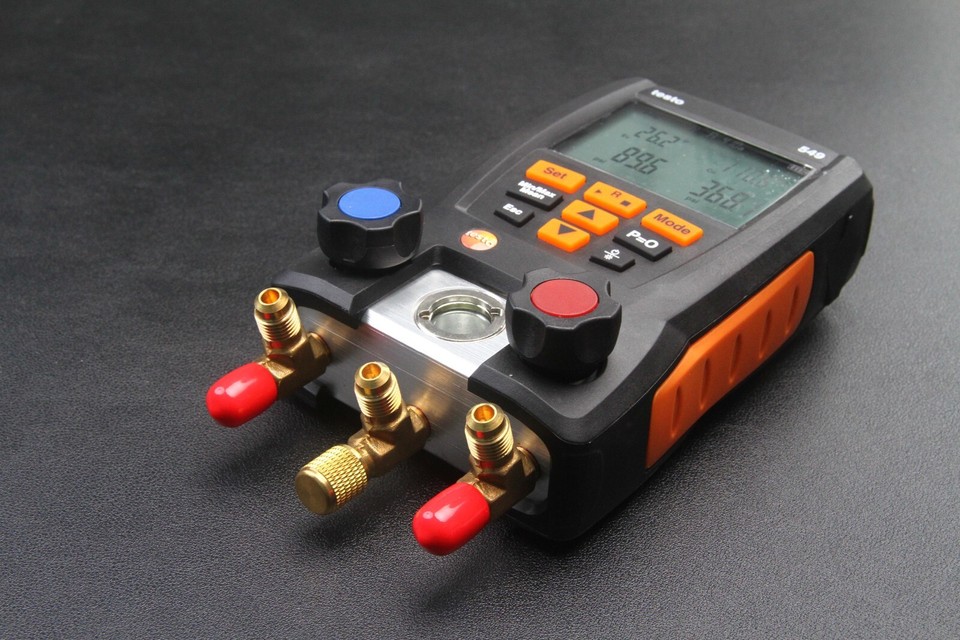 Testo 549 Entry-Level Digital Manifold for HVAC System Refrigeration ...