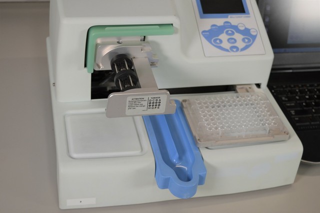 Thermo Scientific Multidrop Combi Model 836 Reagent Dispenser 5840300 ...