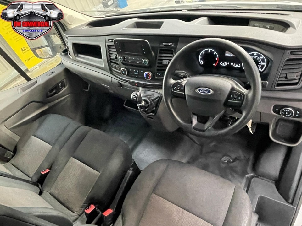 2022 22 Ford Transit 350 Leader Ecoblue 130Ps L4 12FT Luton RWD + VAT ...