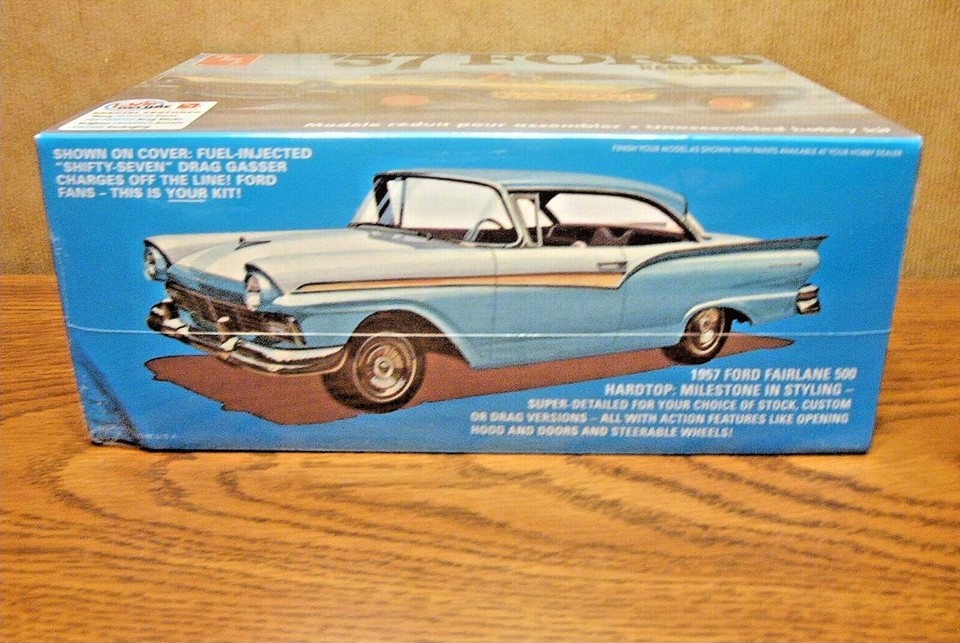 AMT '57 FORD HARDTOP 1/25 SCALE MODEL KIT | eBay