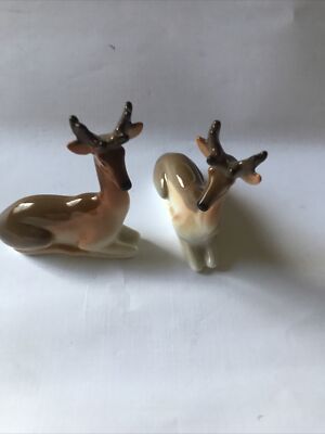 Figurines - Porcelain Figurine Deer