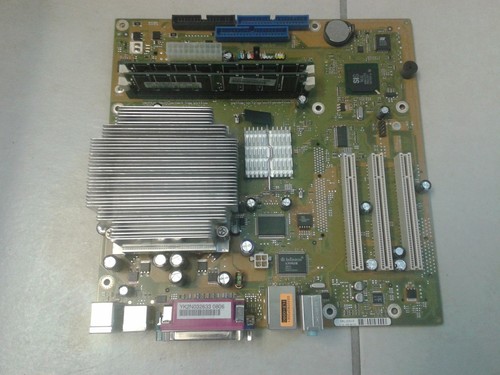 Fujitsu Esprimo P2500 Desktop PC Motherboard CPU P4 524 3.06 GHz - 512 ...