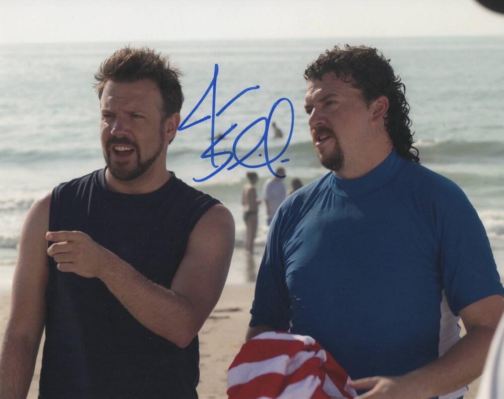 Jason Sudeikis Beach Ted Lasso Actor Jason Sudeikis Spotted Kissing