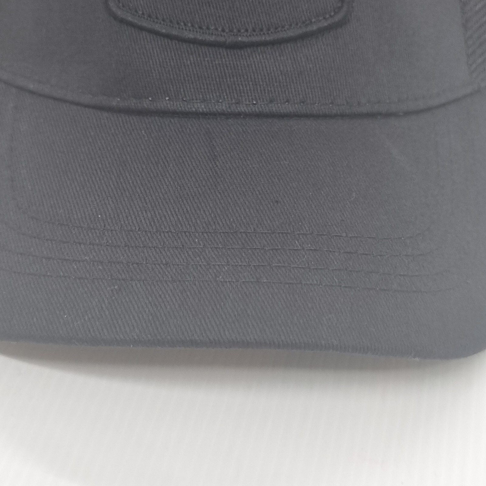 2 Wild Turkey Caps Bourbon Black Caps Whiskey Bourbon Merchandise New ...