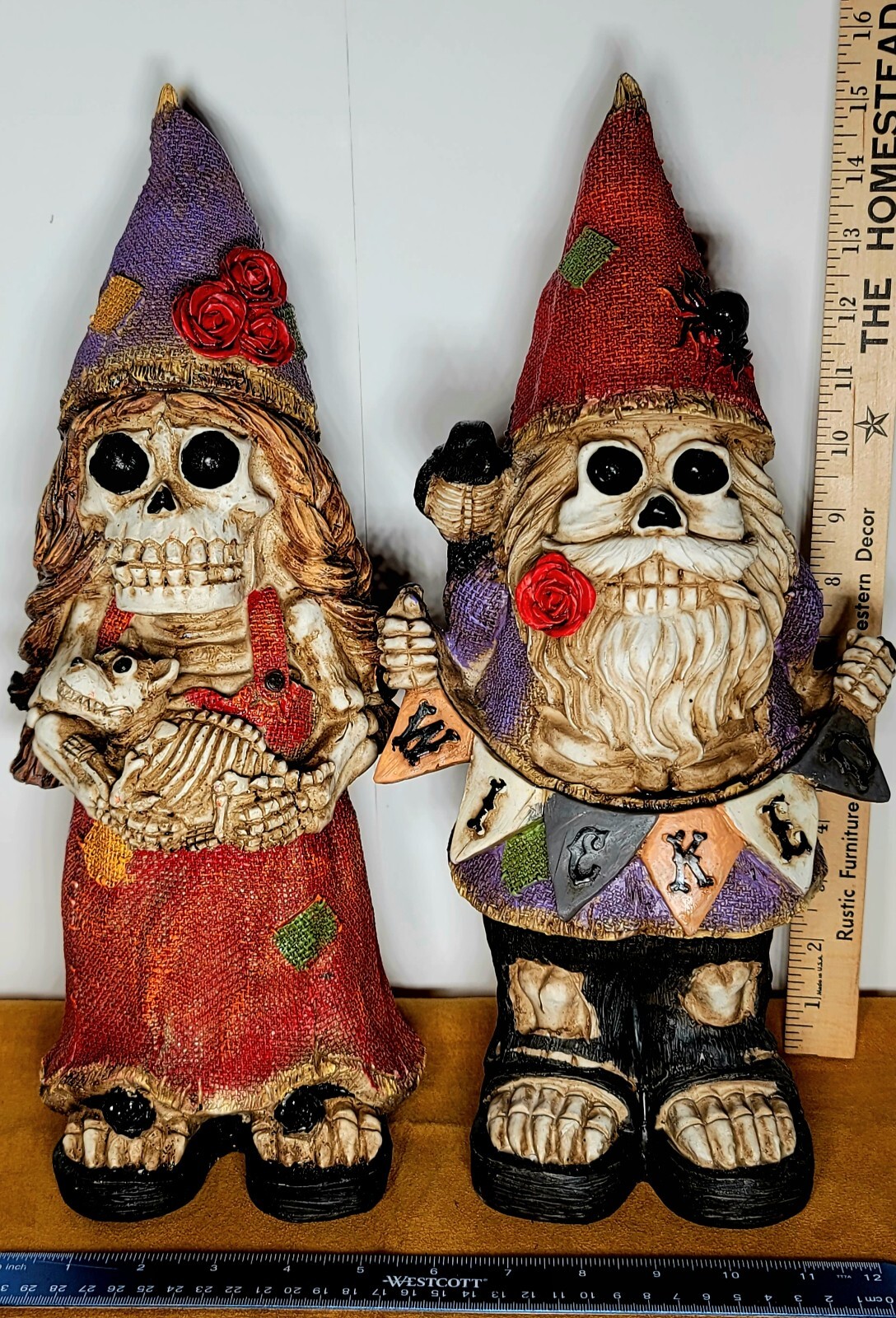 16 inch SKELETON GNOME Couple Male W/Bird & "Wicked" Sign Female W/Cat ...