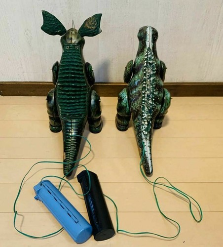 Marusan Godzilla Baragon SET vintage walking Smoke-breathing 1960s tin ...