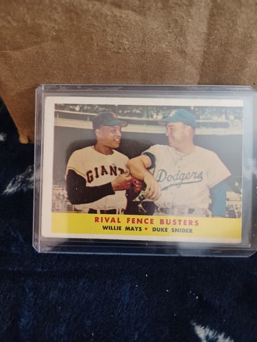 1958 topps baseball #436 willie mays and duke snider rival fence ...