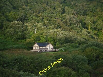 Photo 6x4 Castle Bungalow, Peppercombe Horns Cross/SS3823 A wooden ...