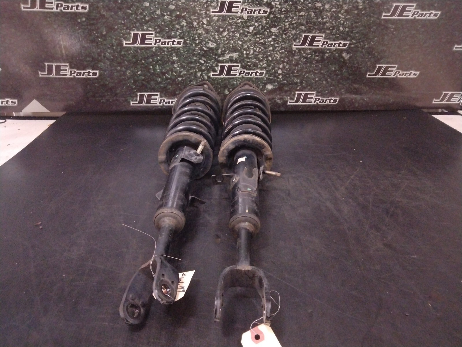 03-09 350Z 03-07 G35 COUPE FRONT STRUT ASSEMBLIES | eBay