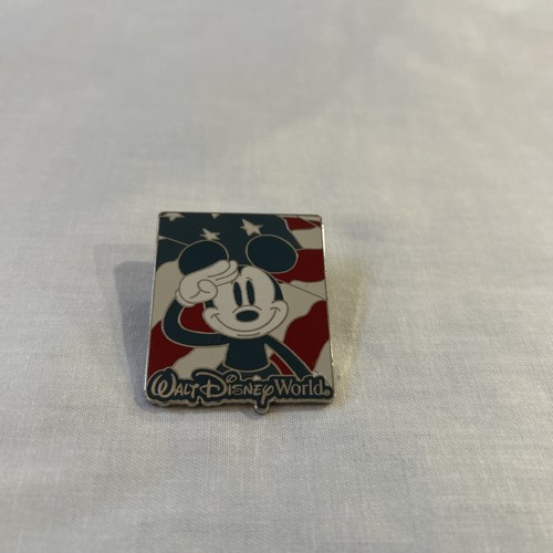 Walt Disney World Pin Trading Saluting Mickey Mouse American Flag 2003 ...