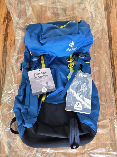 Deuter Climber 22 liter Alpine Children’s Backpack Blue Backpacking NEW ...