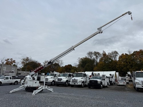 2012 Altec DB37 Backyard Digger Derrick Track Machine Crane Diesel ...