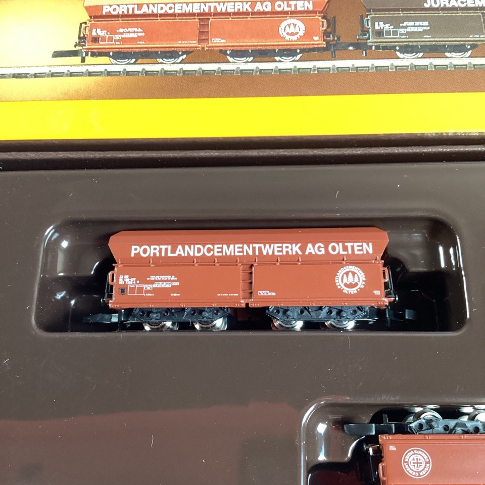 Marklin Z SBB Swiss Cement Works Hopper Car Set 86301 | eBay