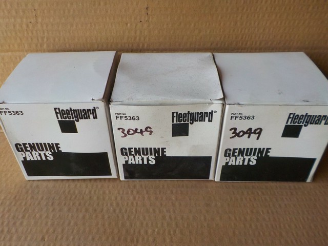 Fleetguard FF5363 Fuel Filter P502226 for sale online | eBay