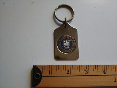 * 1 RARE 70S UNIVERSITY OF NOTRE DAME NCAA FIGHTING IRISH KEYCHAIN KING ...