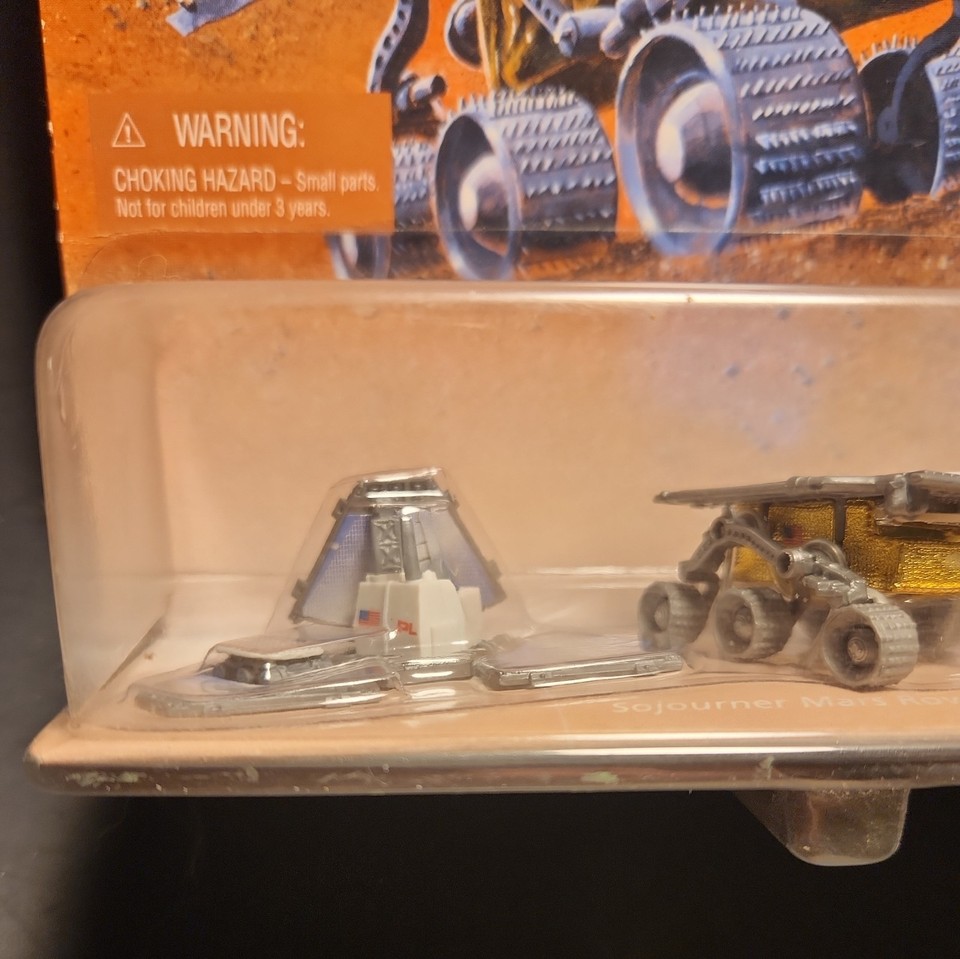 Hot Wheels Action Pack JPL Sojourner Mars Rover, Lander & Pathfinder ...