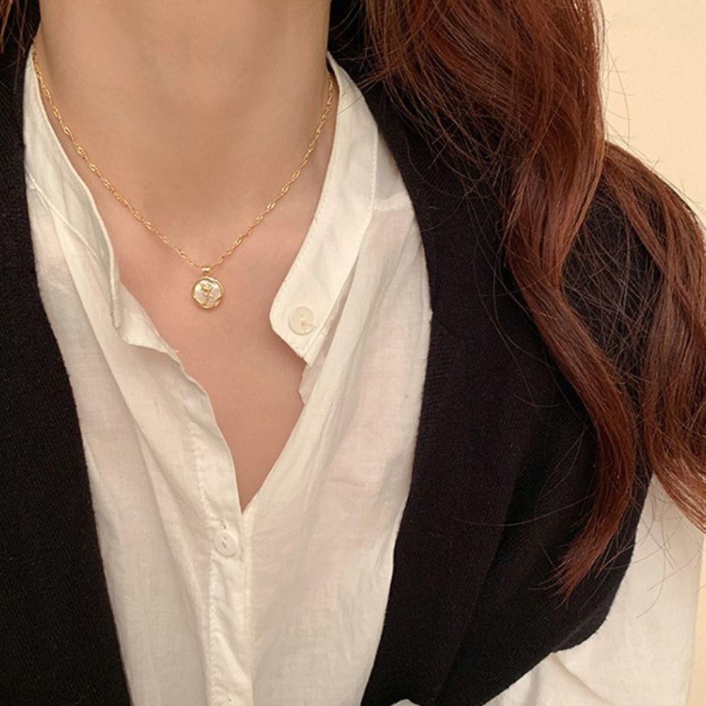 High Sense Necklace Small Group Chain Necklace Banquet Party Couple | eBay