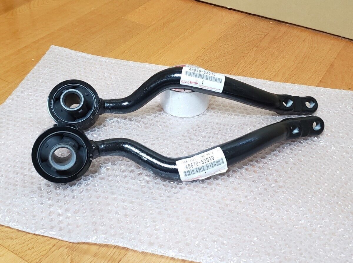 TOYOTA Genuine ALTEZZA LEXUS IS300 IS200 Front Lower Control Arm RH ...