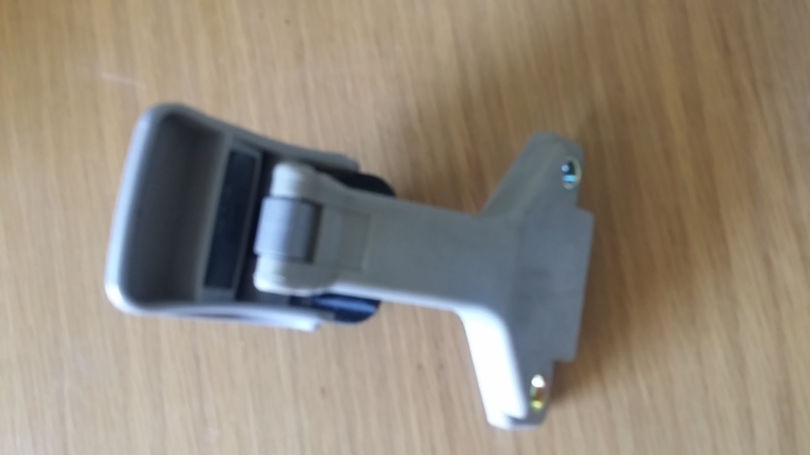 TOYOTA SIENNA CE LQUARTER GLASS WINDOW MECHANISM OPENER HANDLE RETAINER ...