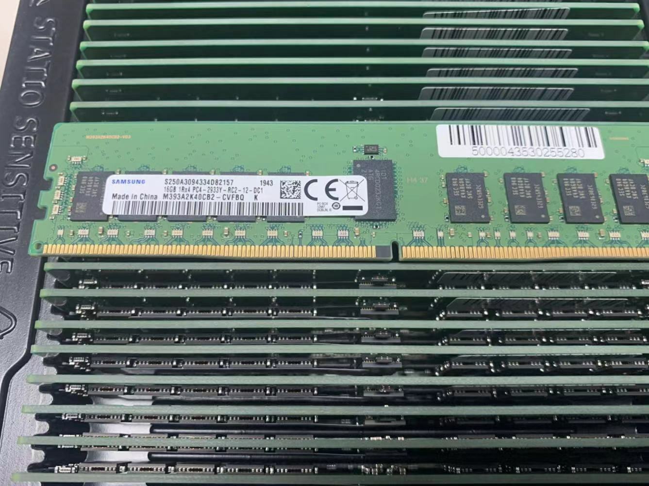 16GB Samsung DDR4 1Rx4 2933 ecc reg rdimm PC4-2933Y-RC2-12 M393A2K40CB2 ...