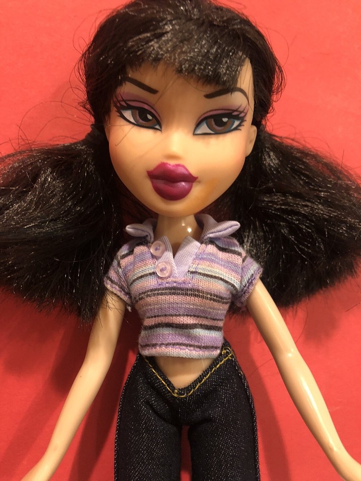 Bratz Jade Strut it Doll 2001 Black Hair With Top., brush, pants,Shoes ...
