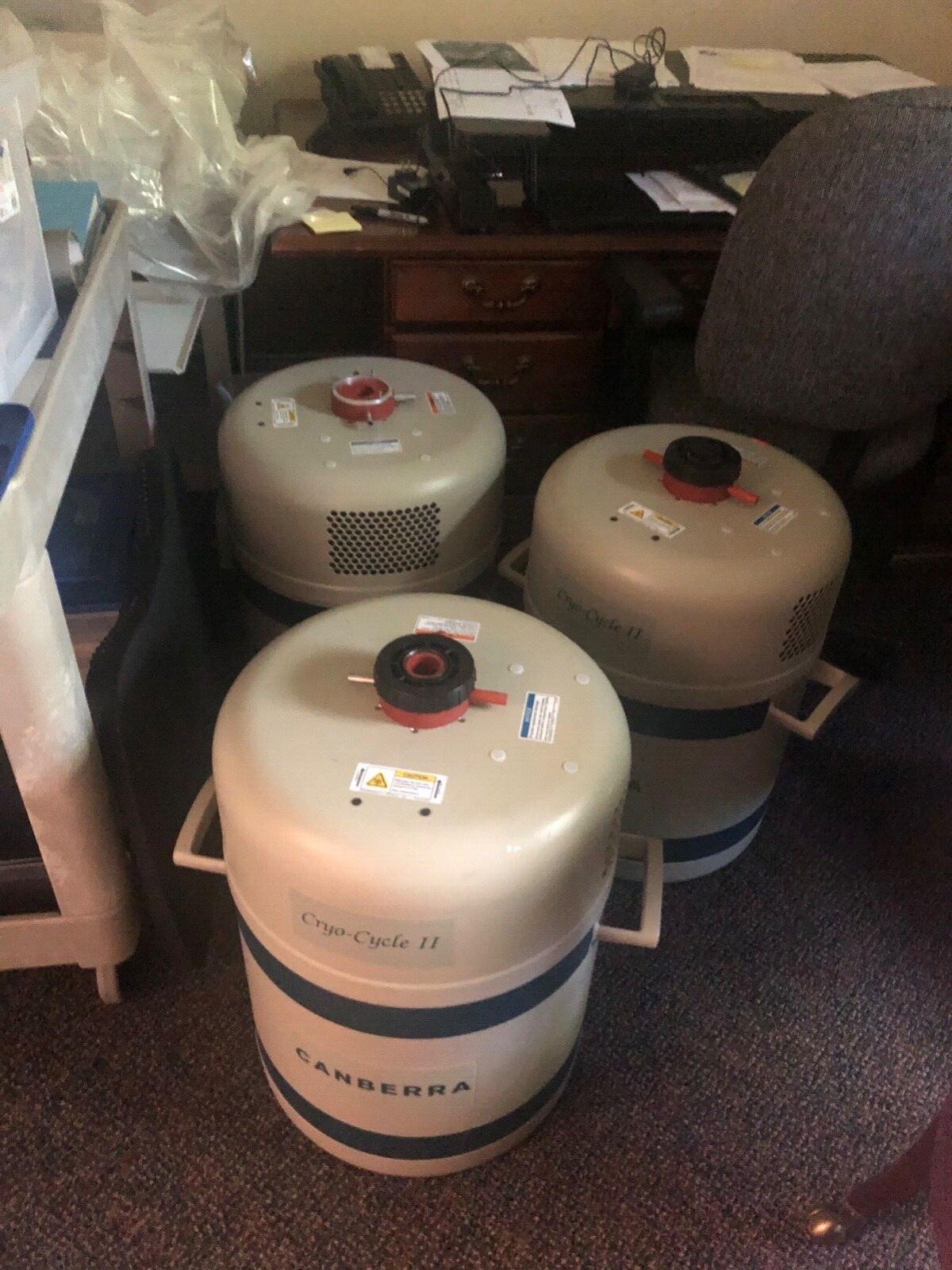 Mirion Canberra Cryo Cycle II hybrid cryostat dewar for Germanium ...